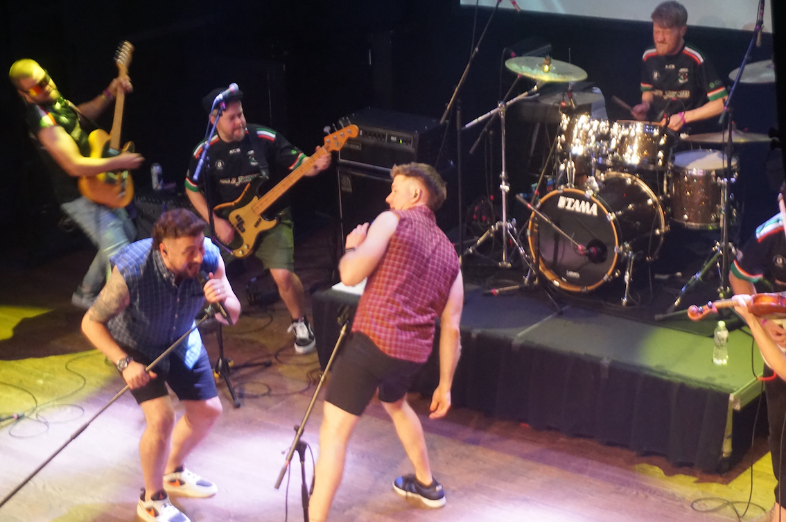 There’s Nothing Funny about The 2 Johnnies Enthusiastically Rocking Out ...